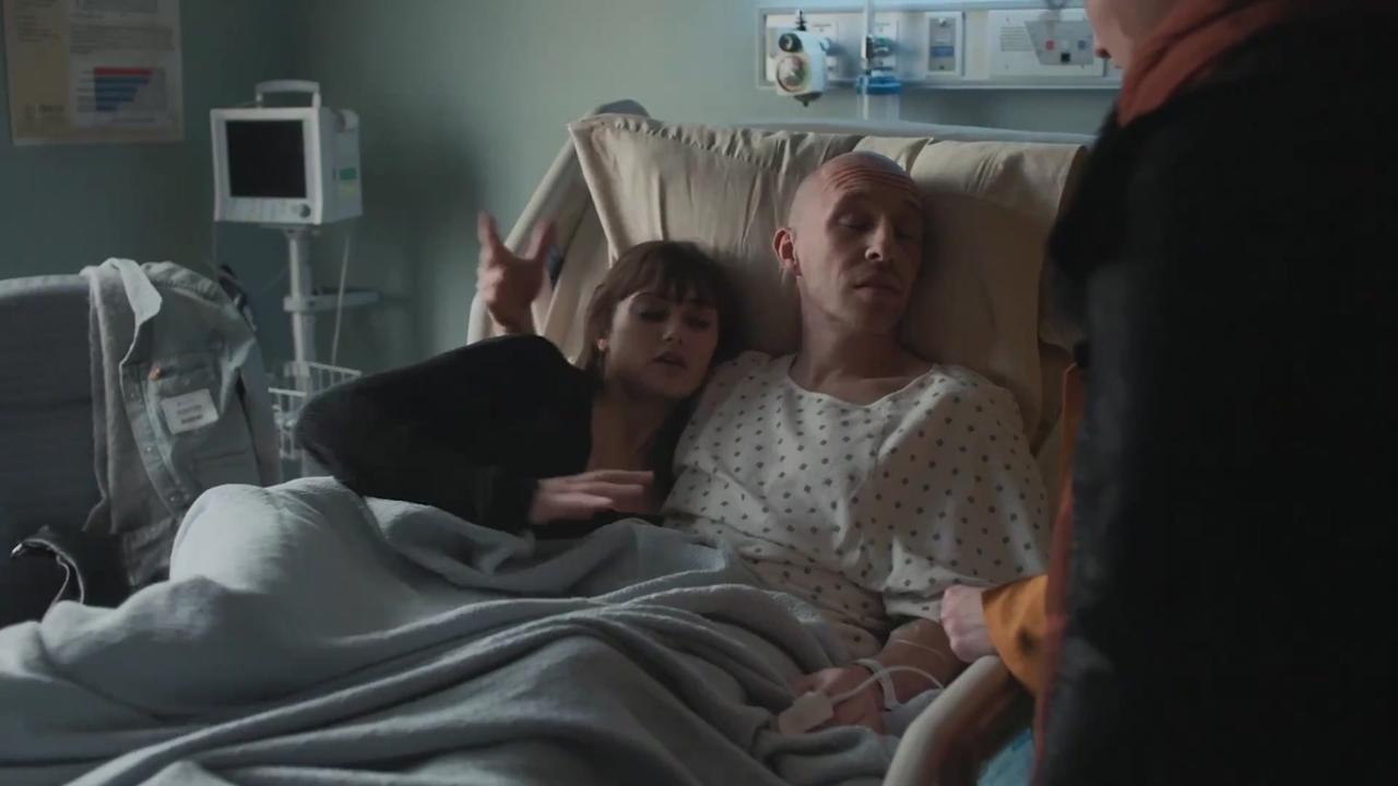 S1.E6 - It's Mine - 0001 - Ella-Purnell.Org Photos